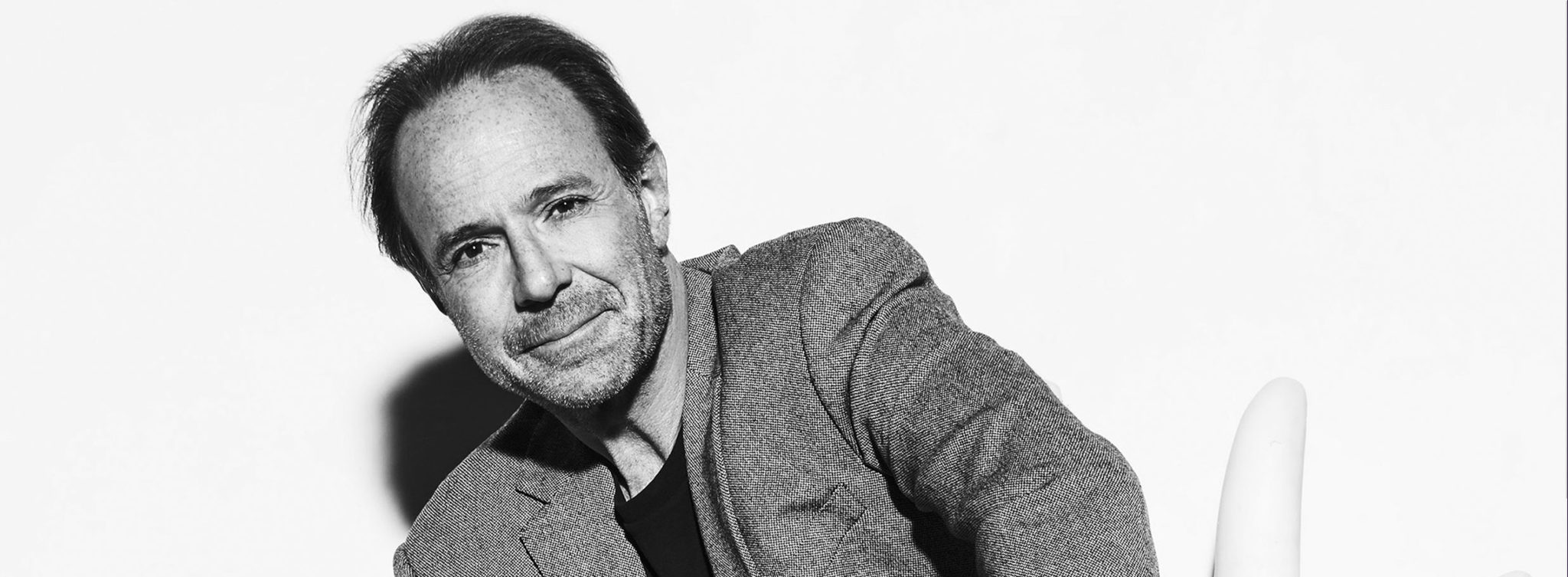 La Réserve Magazine Rethinking Luxury | Marc Levy - Une fille comme ...